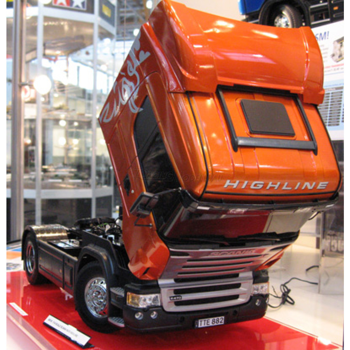 Tam Scania 470 Highline - Tamiya, Carson - Truckmodelle - Truckmodellbau