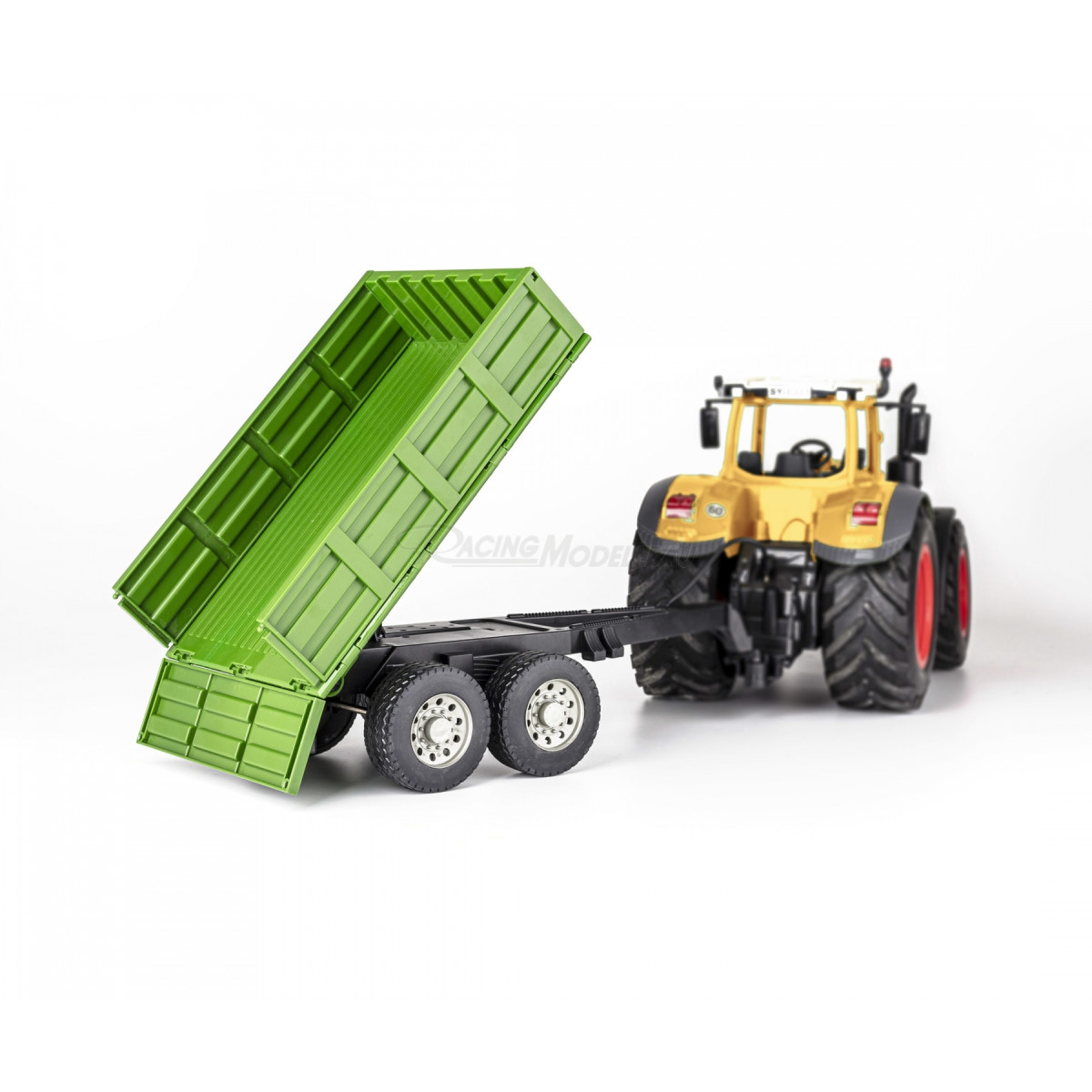 Anhänger 1:16 für RC-Traktor grün - Traktoren Pistenbully - Truckmodellbau